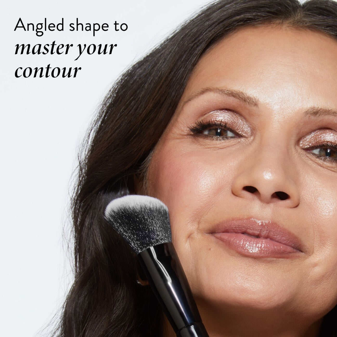 Angled Blush Brush | Expert Sculpting and Blending Brush – Laura Geller ...